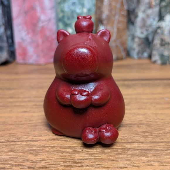 Accents | Cinnabar Capybara Crystal | Poshmark
